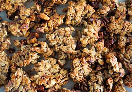 Banana Nut Granola | Recipe | Cuisine Fiend