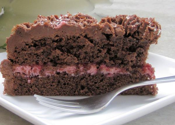 Chocolate Genoise With Raspberry Buttercream | Recipe | Cuisine Fiend