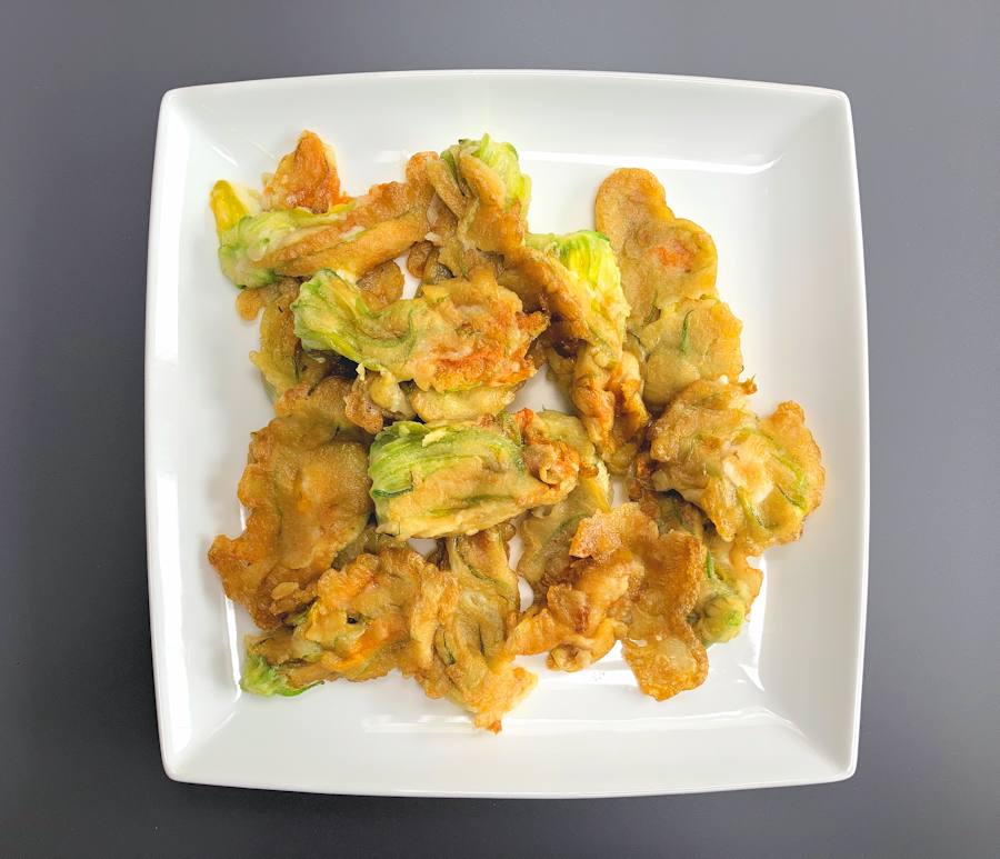 Fried Courgette Flowers | Recipe | Cuisine Fiend
