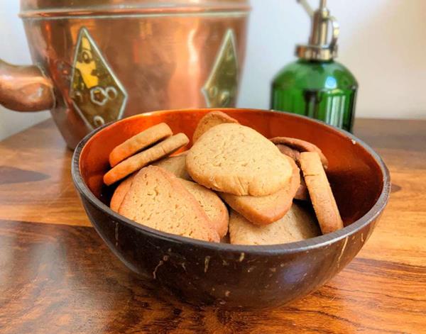 Ginger Snaps | Recipe | Cuisine Fiend