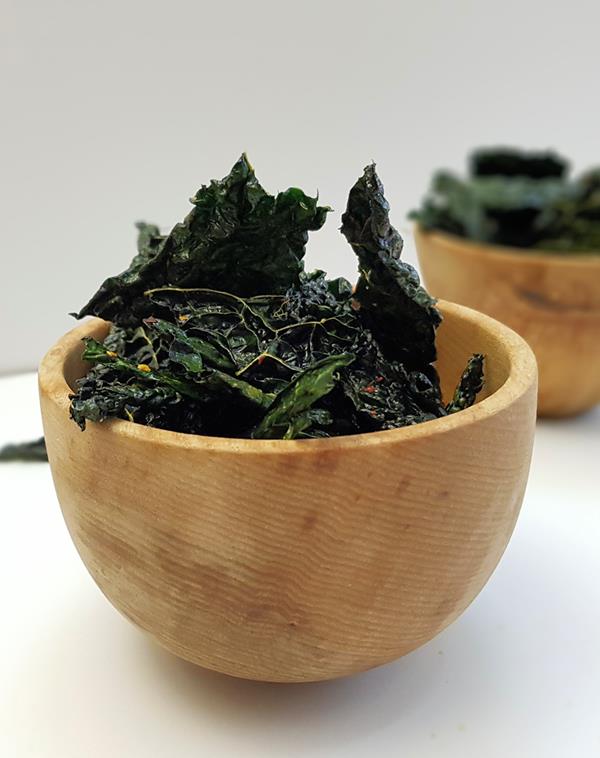 Kale Crisps | Recipe | Cuisine Fiend