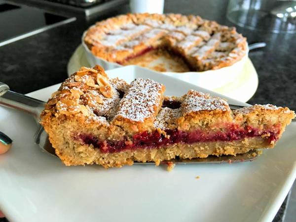 Linzer Torte | Recipe | Cuisine Fiend