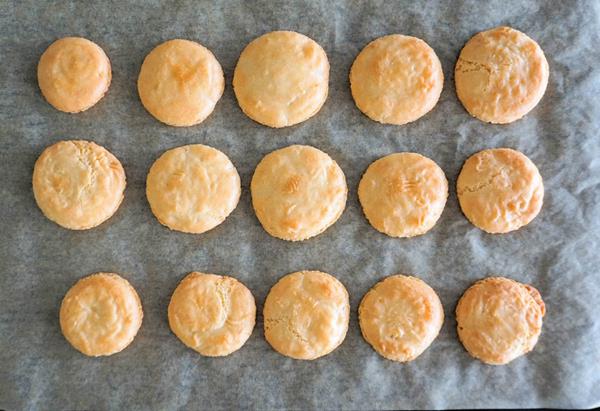 Macarons Basques | Recipe | Cuisine Fiend