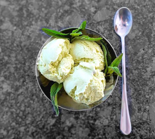 Matcha White Chocolate Ice Cream | Recipe | Cuisine Fiend