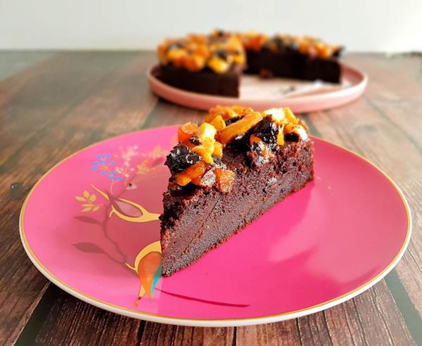 Midnight Cake With Fruit Salad Topping | Recipe | Cuisine Fiend