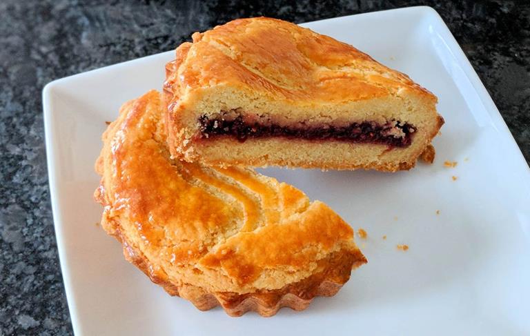 Mini Breton Cakes | Recipe | Cuisine Fiend