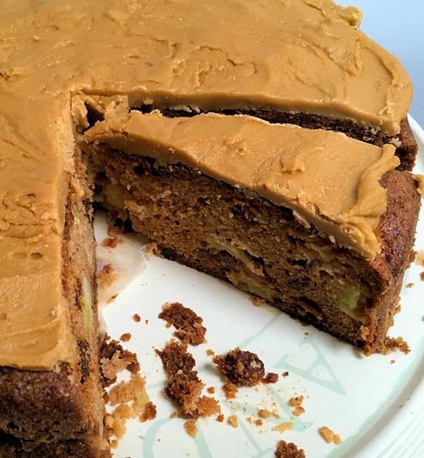 Old Fashioned Apple Cake | Recipe | Cuisine Fiend