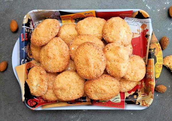 Orange Dacquoise Biscuits | Recipe | Cuisine Fiend