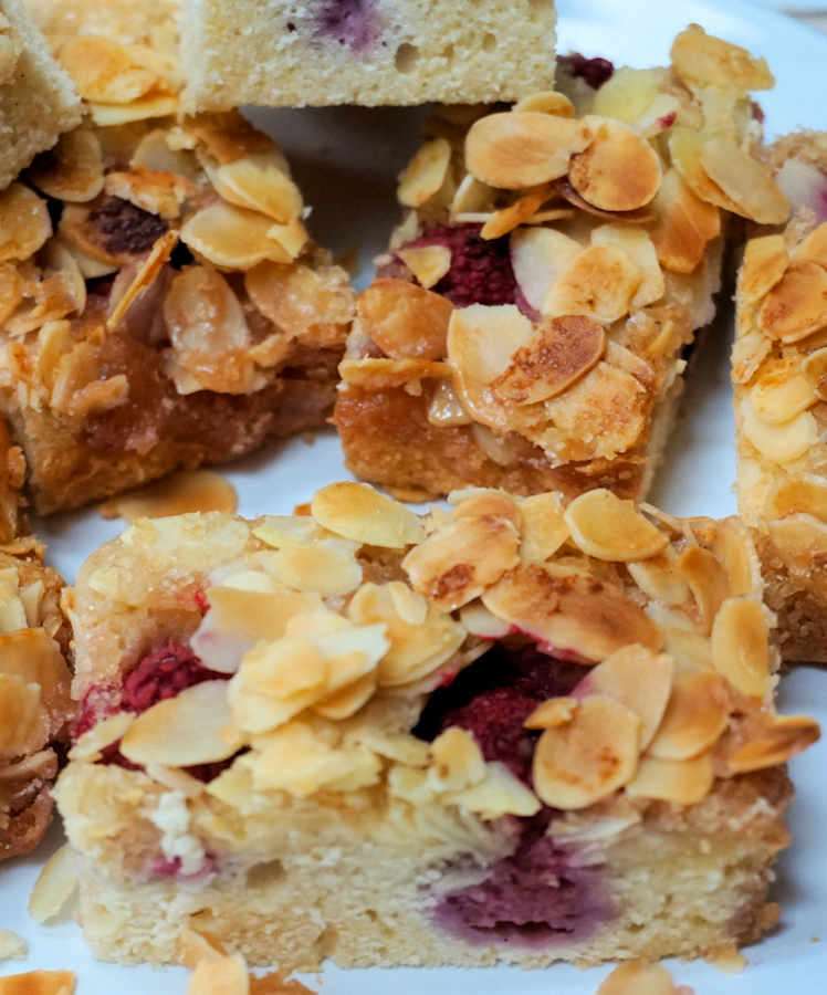 Raspberry And Almond Slice | Recipe | Cuisine Fiend