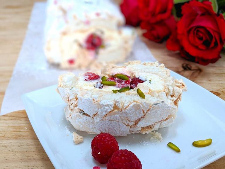 Raspberry Meringue Roulade | Recipe | Cuisine Fiend