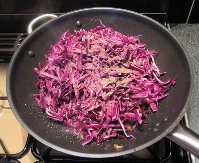 Quick Festive Red Cabbage | Recipe | Cuisine Fiend