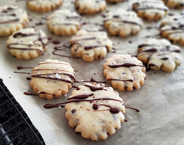 Sablé Biscuits With Cocoa Nibs | Recipe | Cuisine Fiend