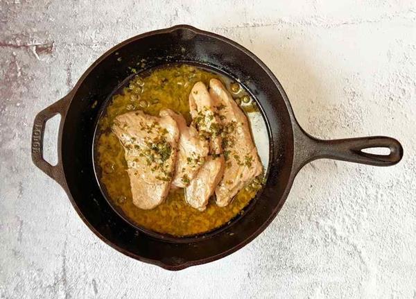 Scaloppine Al Vino Bianco | Recipe | Cuisine Fiend