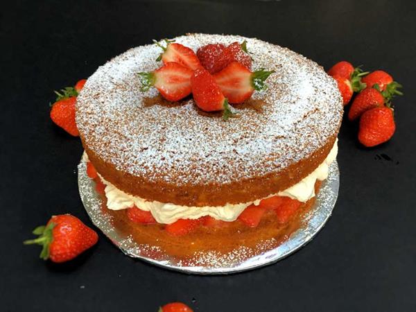Strawberry And Cream Victoria Sponge | Recipe | Cuisine Fiend