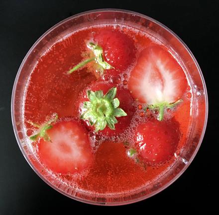 Strawberry Fizz | Recipe | Cuisine Fiend