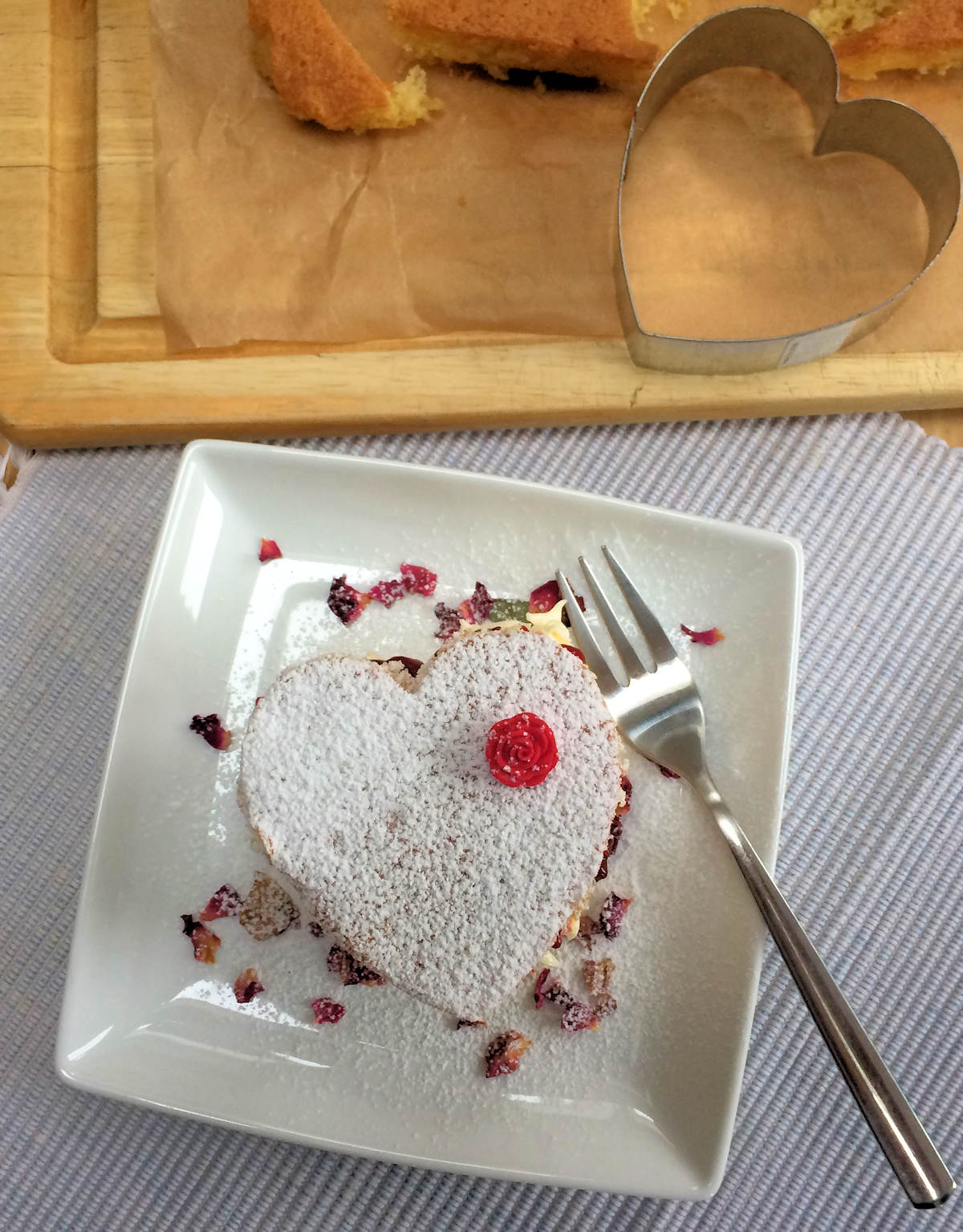 Valentine Mini Heart Cake | Recipe | Cuisine Fiend