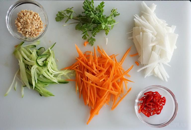 Bang Bang Chicken | Recipe | Cuisine Fiend