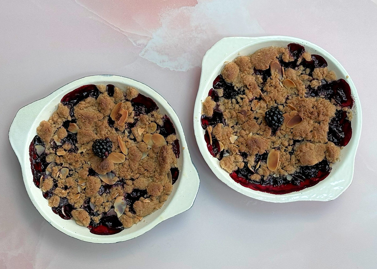 Bramble Crumble | Recipe | Cuisine Fiend