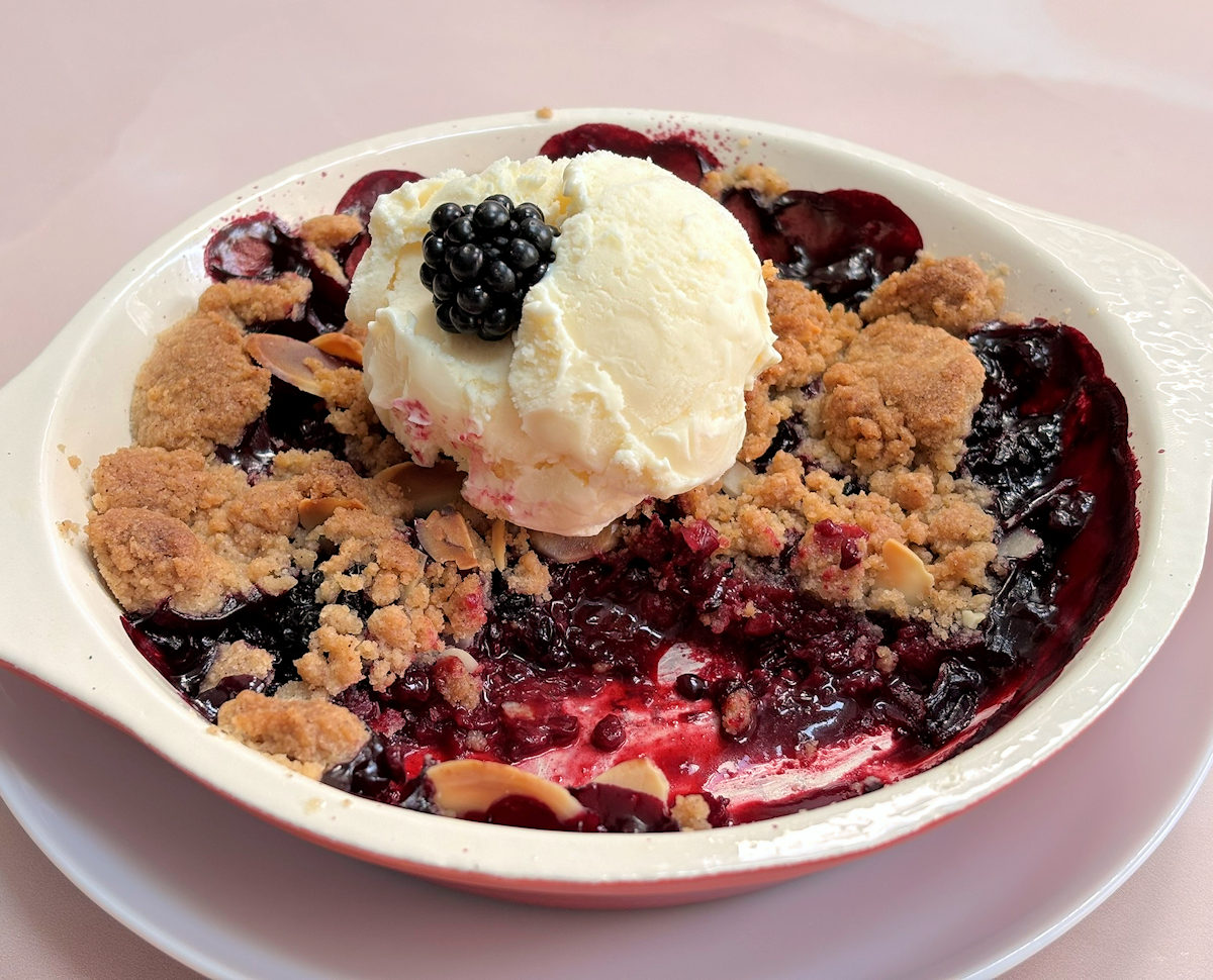Bramble Crumble | Recipe | Cuisine Fiend