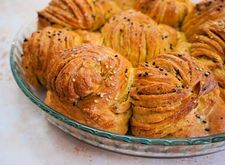 Chinese Flower Bread Rolls | Recipe | Cuisine Fiend