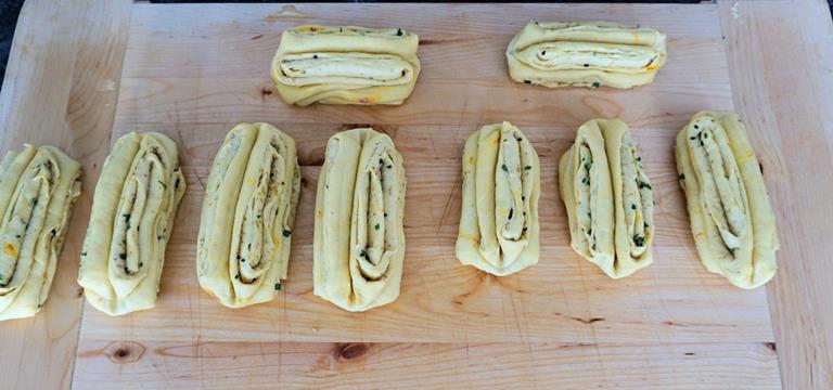 Chinese Flower Bread Rolls | Recipe | Cuisine Fiend