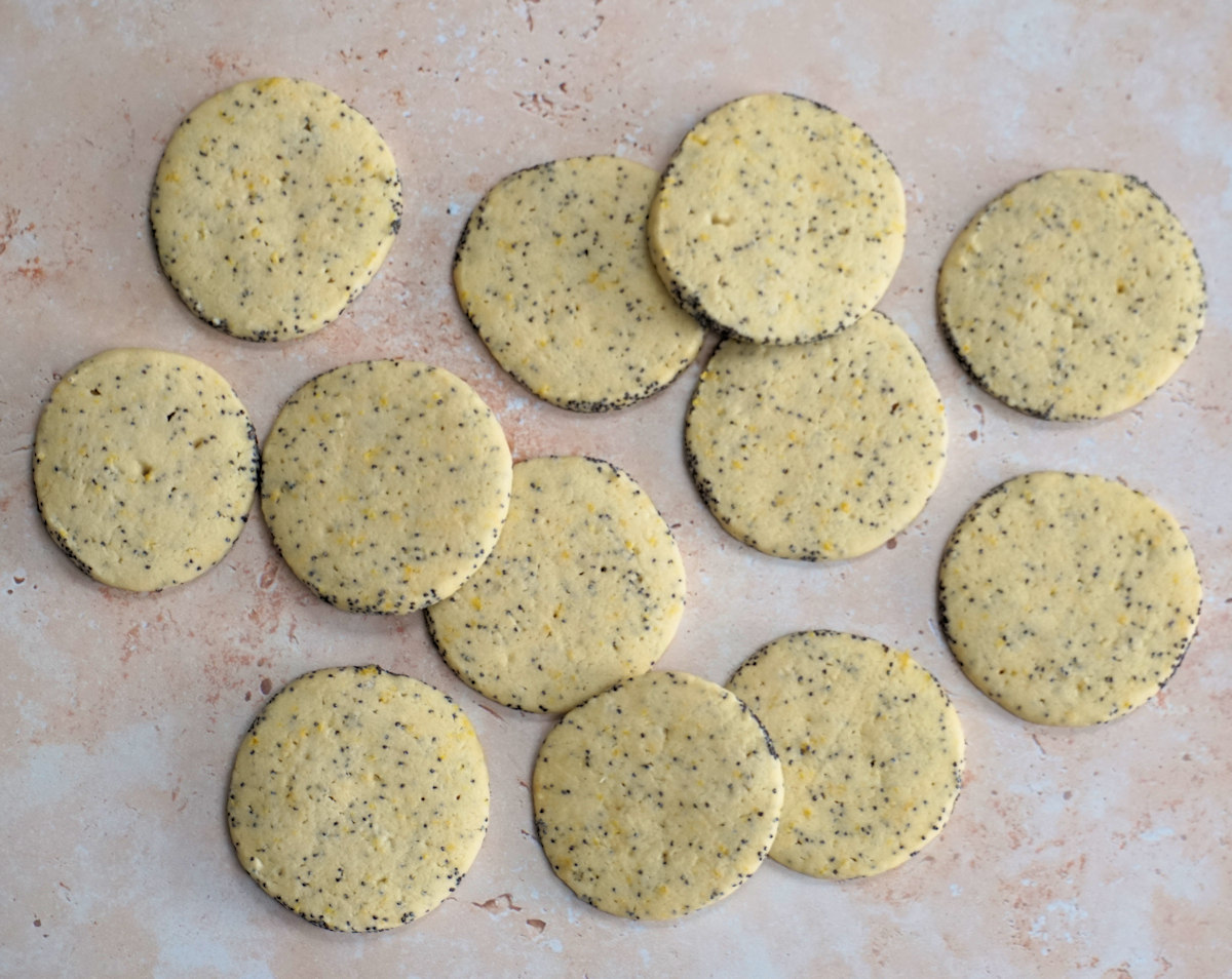 Lemon And Poppy Seed Biscuits | Recipe | Cuisine Fiend