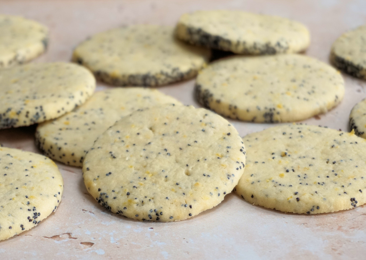 Lemon And Poppy Seed Biscuits | Recipe | Cuisine Fiend