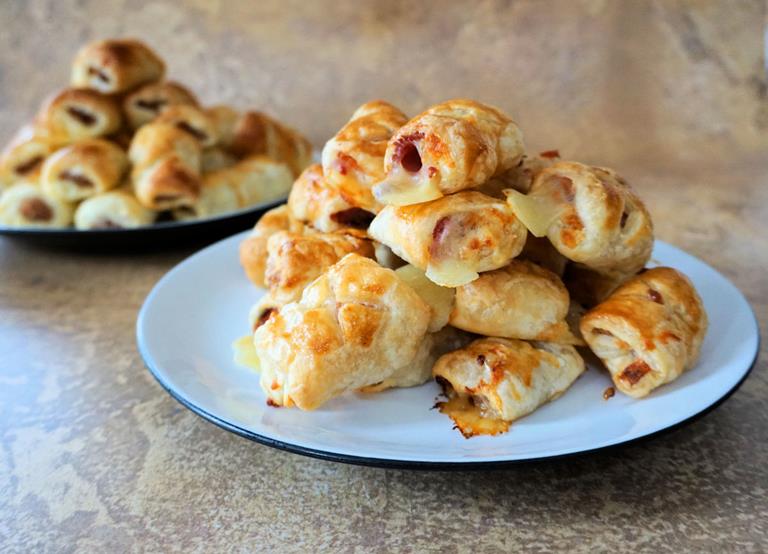 Mini Sausage And Ham Party Rolls | Recipe | Cuisine Fiend