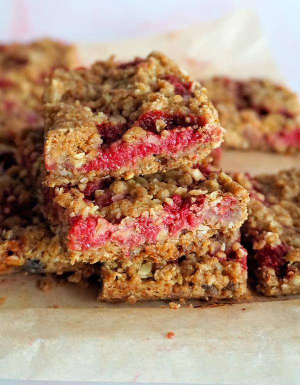 Raspberry Crumble Bars | Recipe | Cuisine Fiend